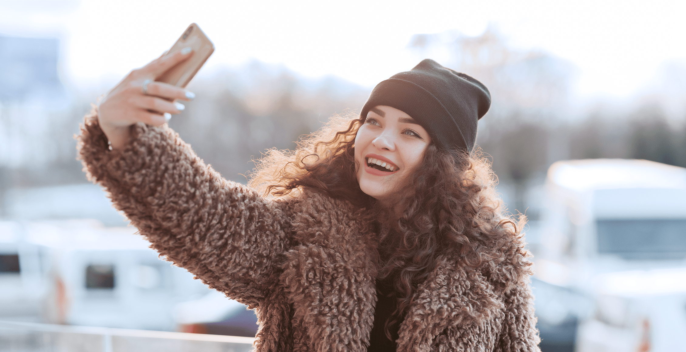 5 Reasons a Social Media Fake Life Can't Replace Real Life - Spokeo